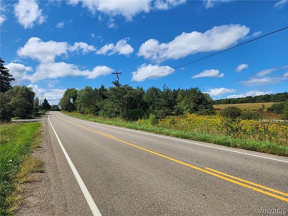 12059 Middle Rd #13, East Concord, NY 14055 | MLS #B1527994 | Zillow