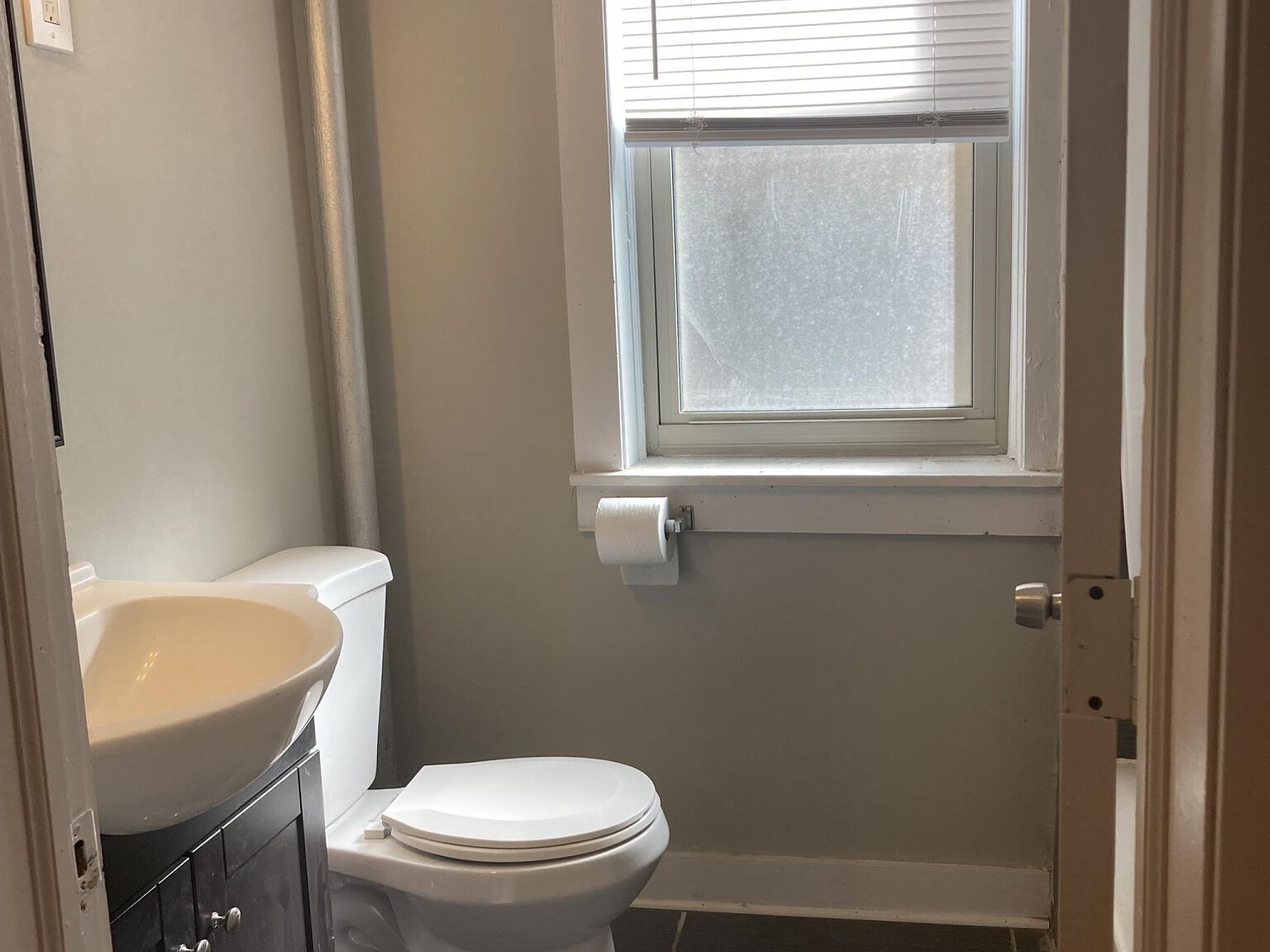 7919 S Wood St #7919, Chicago, IL 60620 | Zillow