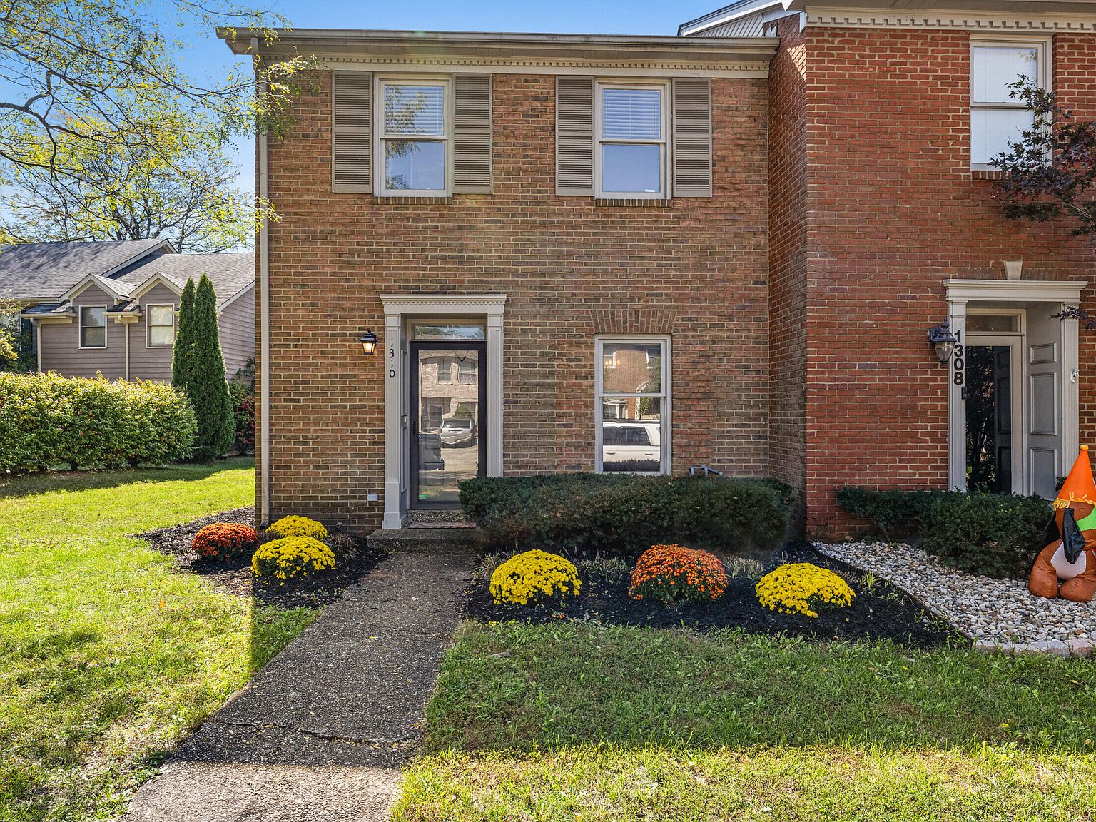 1310 Gray Hawk Rd, Lexington, KY 40502 | Zillow