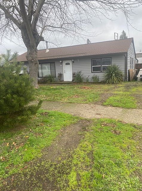 250 SW Ford Ave, Winston, OR 97496 | Zillow