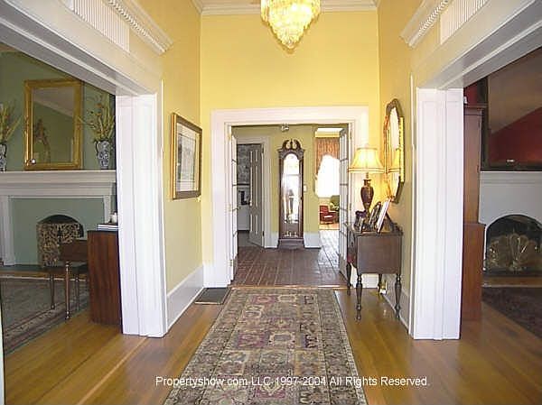 7910 Caughman Rd, Columbia, SC 29209 | Zillow