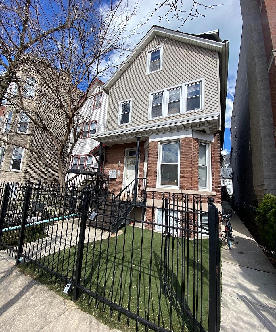3221 N Wilton Ave, Chicago, IL 60657 | Zillow