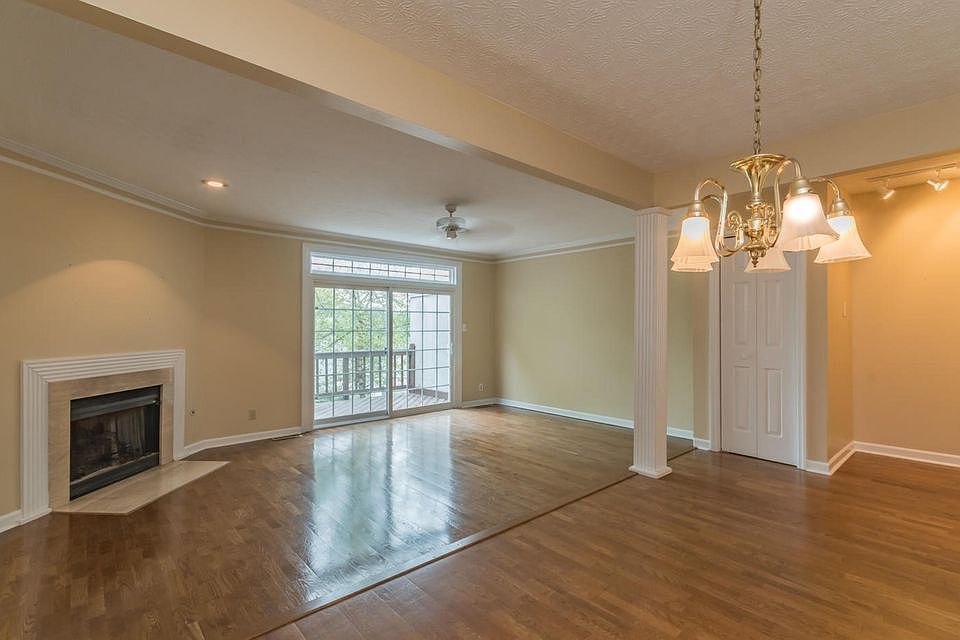 8825 Ashton Ct, Knoxville, TN 37923 | Zillow
