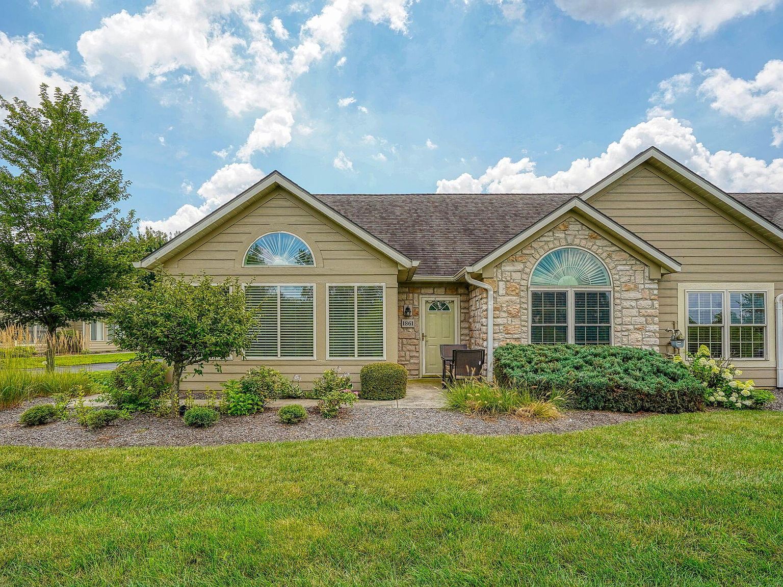 1861 Pacer Ct, Circleville, OH 43113 | Zillow