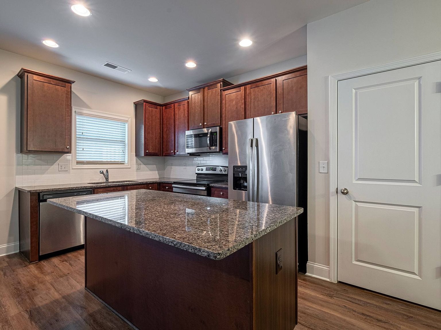 3980 Bella View Ln #4382, Snellville, GA 30039 | Zillow