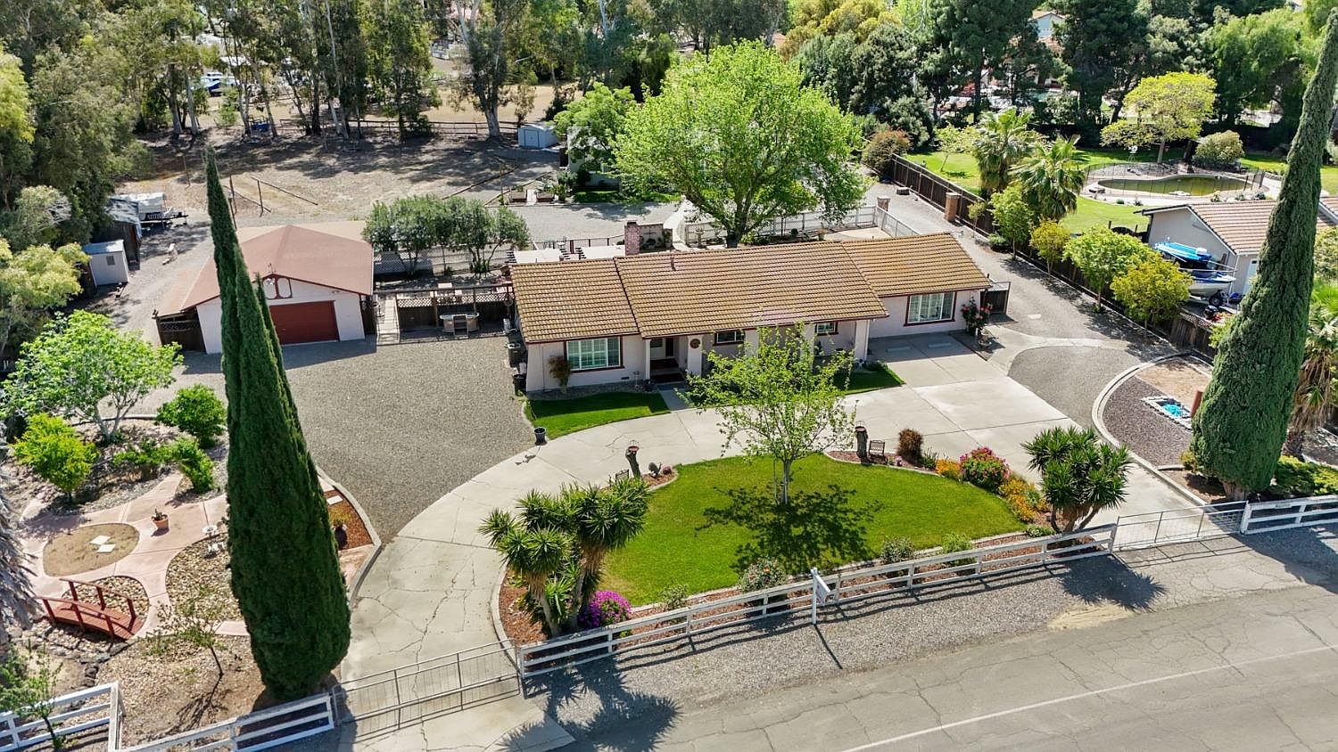 16258 Redondo Dr, Tracy, CA 95304 | Zillow