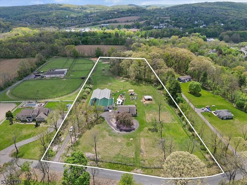 70 Mackenzie Rd, Hampton, NJ 08827 | MLS #3934597 | Zillow