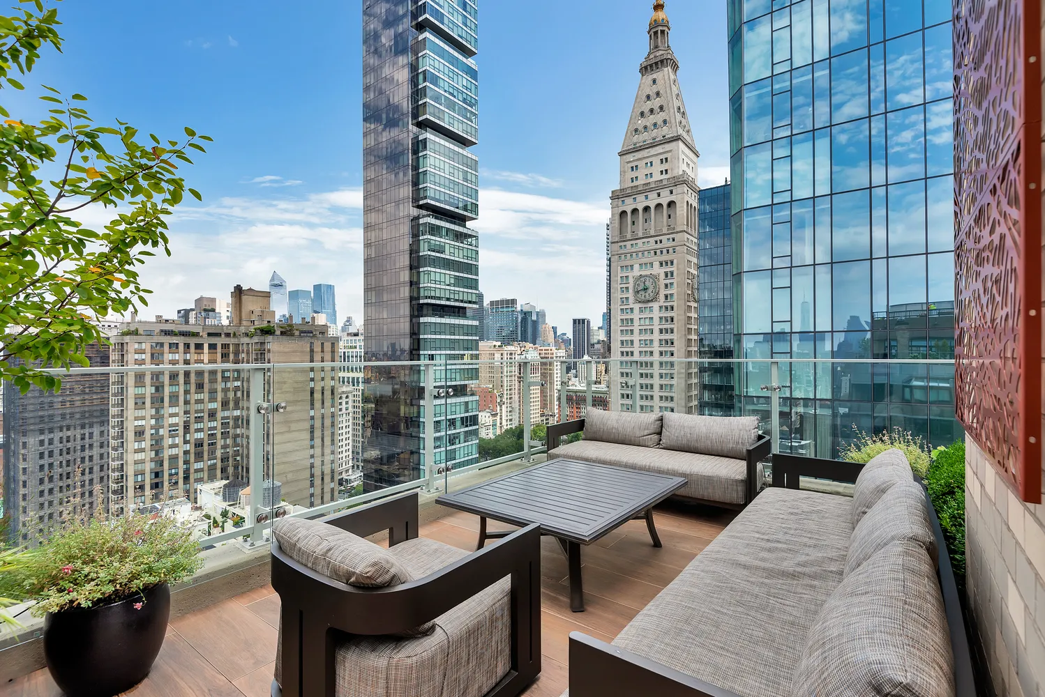 280 Park Avenue South #18EF in Flatiron, Manhattan | StreetEasy