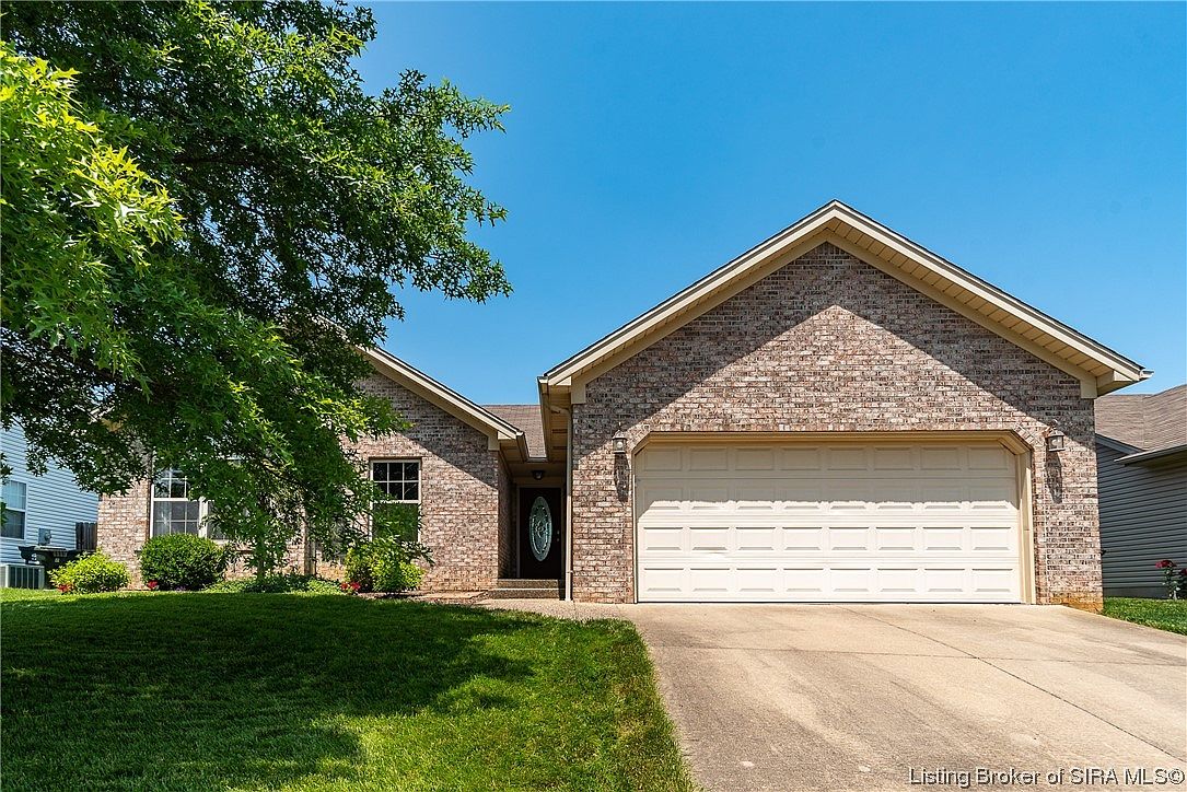 3846 Ridgetop Circle, Jeffersonville, IN 47130 | Zillow