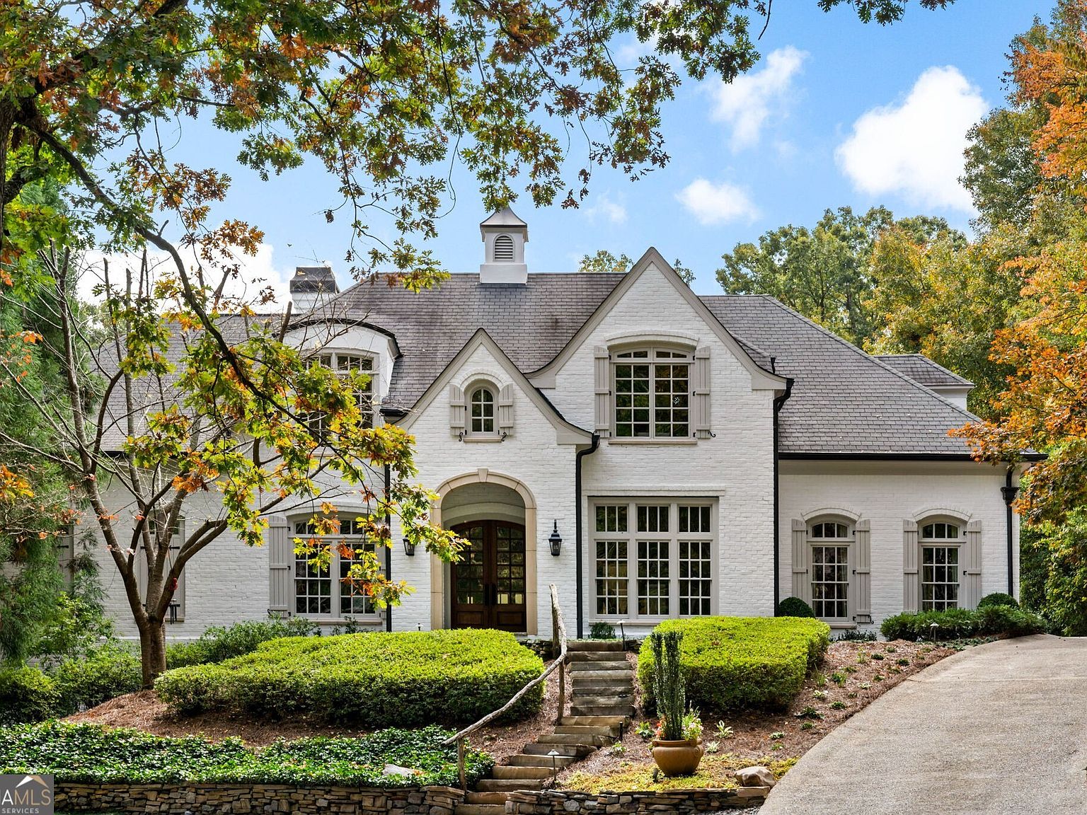 4595 E Conway Dr NW, Atlanta, GA 30327 | Zillow