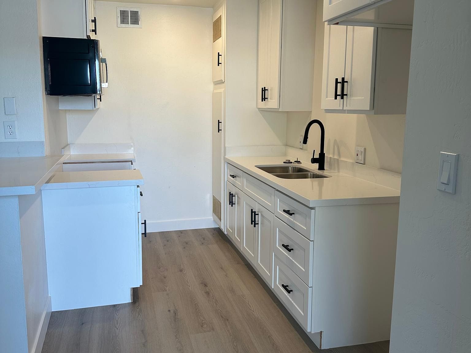 3700 White Ln #3, Bakersfield, CA 93309 | Zillow