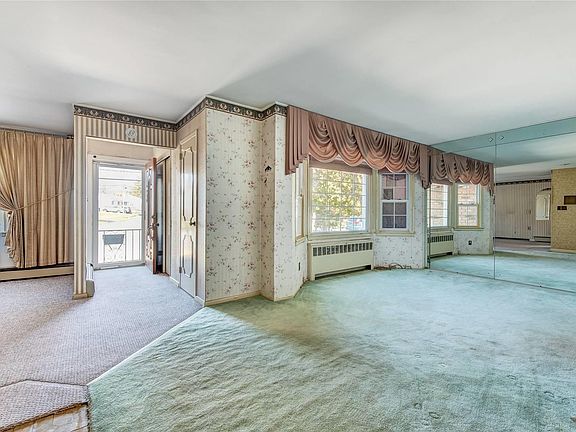 24 Balboa Drive, Kings Park, NY 11754 | MLS #3536070 | Zillow