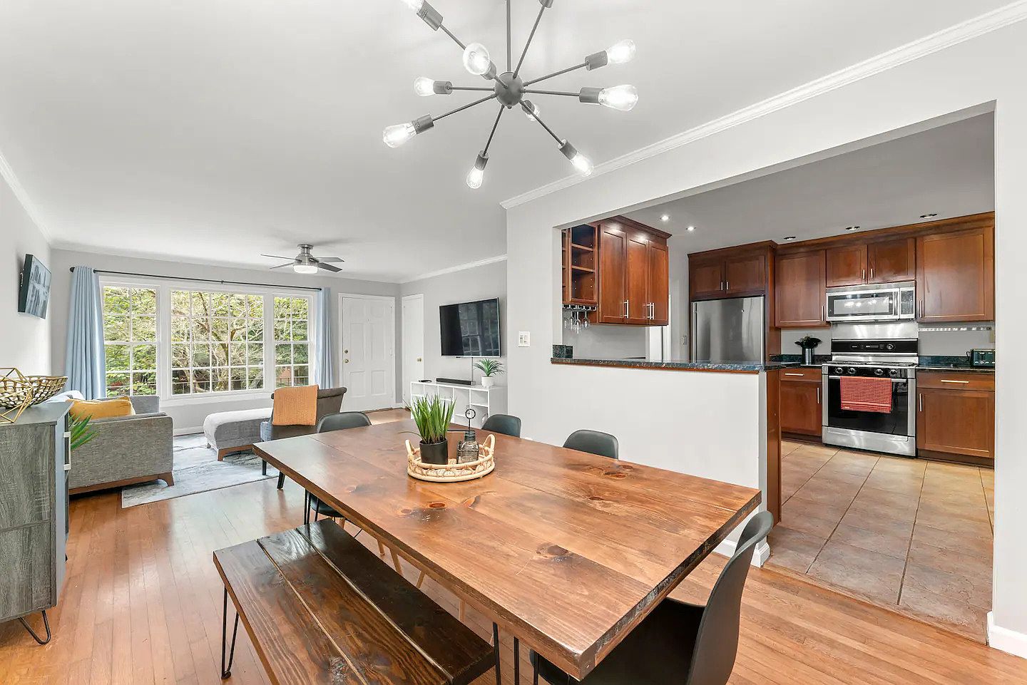 2894 Concord Dr, Decatur, GA 30033 | Zillow