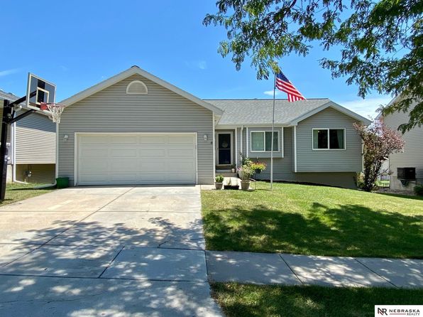 Lincoln Real Estate - Lincoln NE Homes For Sale | Zillow