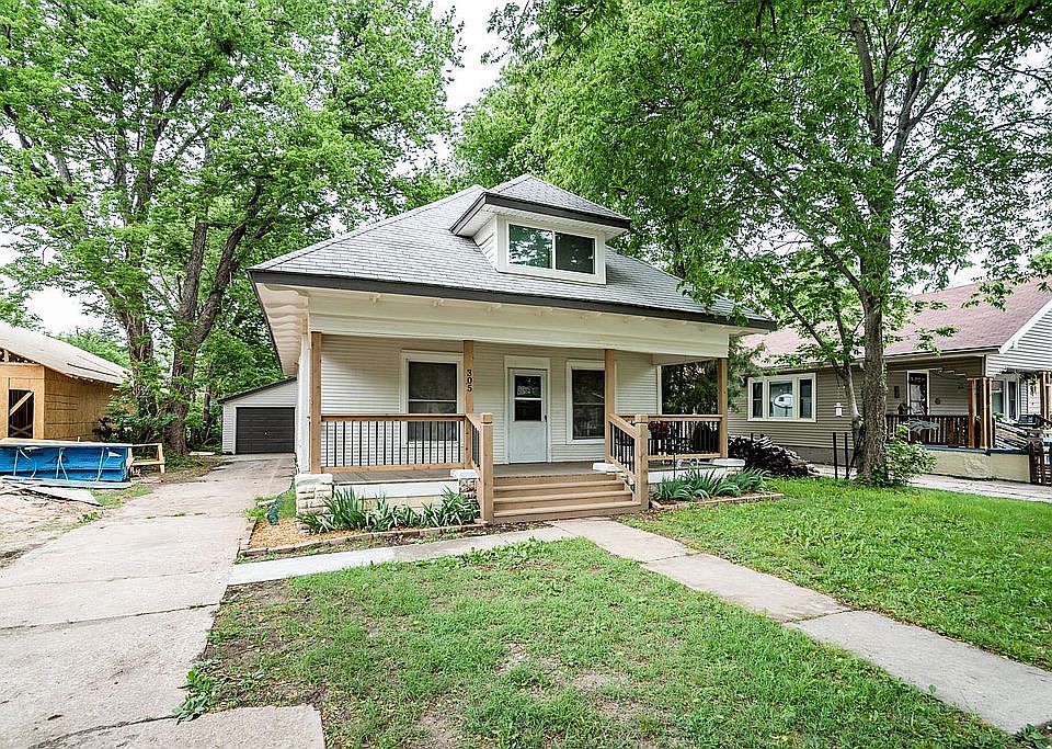 305 S Green St, Wichita, KS 67211 | Zillow