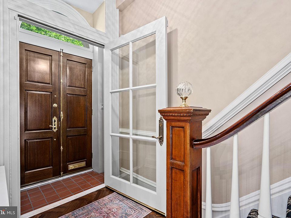 2108 Delancey Pl, Philadelphia, PA 19103 | Zillow