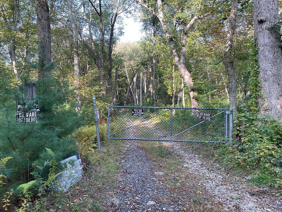 59 Foster Center Rd, Foster, RI 02825 | Zillow