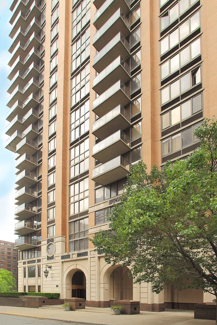 The Alfred at 161 West 61st Street in Lincoln Square : Sales, Rentals ...