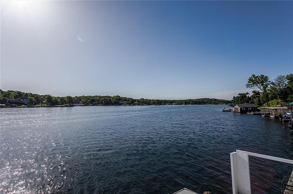 16-L Seventeen A St #121, Lees Summit, MO 64086 | MLS #2490736 | Zillow