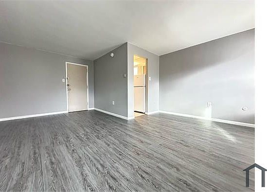 7131 Marshall Rd, Upper Darby, PA 19082 | Zillow