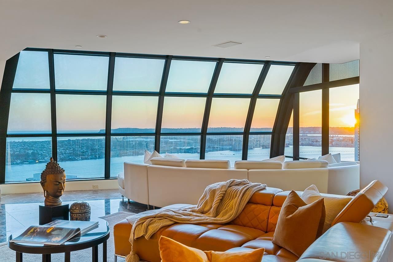 100 Harbor Dr UNIT 3902, San Diego, CA 92101 | MLS #230020353 | Zillow
