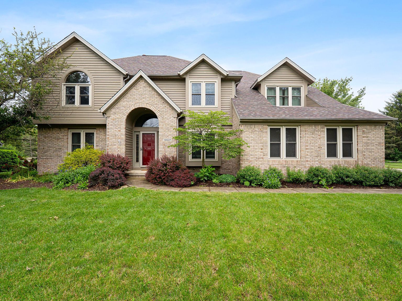 12627 Oakmere Dr, Pickerington, OH 43147 | Zillow