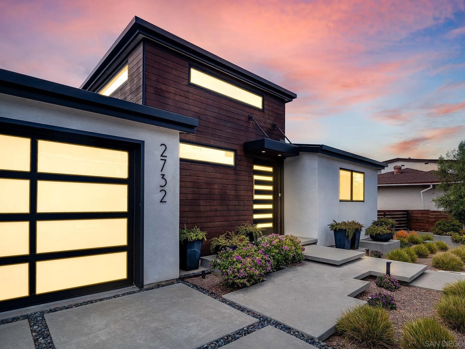 2732 Nipoma St, San Diego, CA 92106 | Zillow