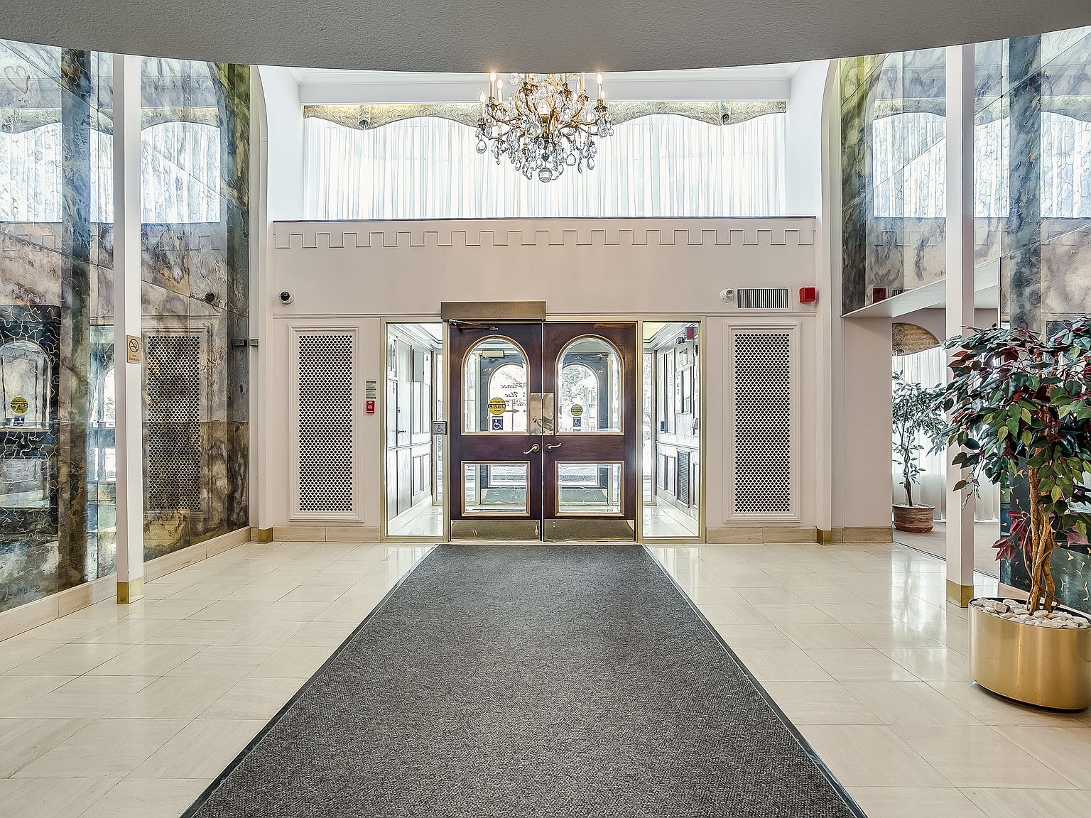 21 Mayfair Ave #311, Toronto, ON M5N 2N5 | Zillow