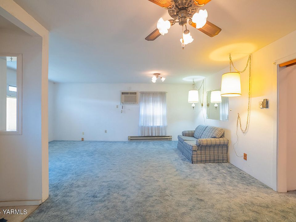 110 Market St, Union Gap, WA 98903 | Zillow