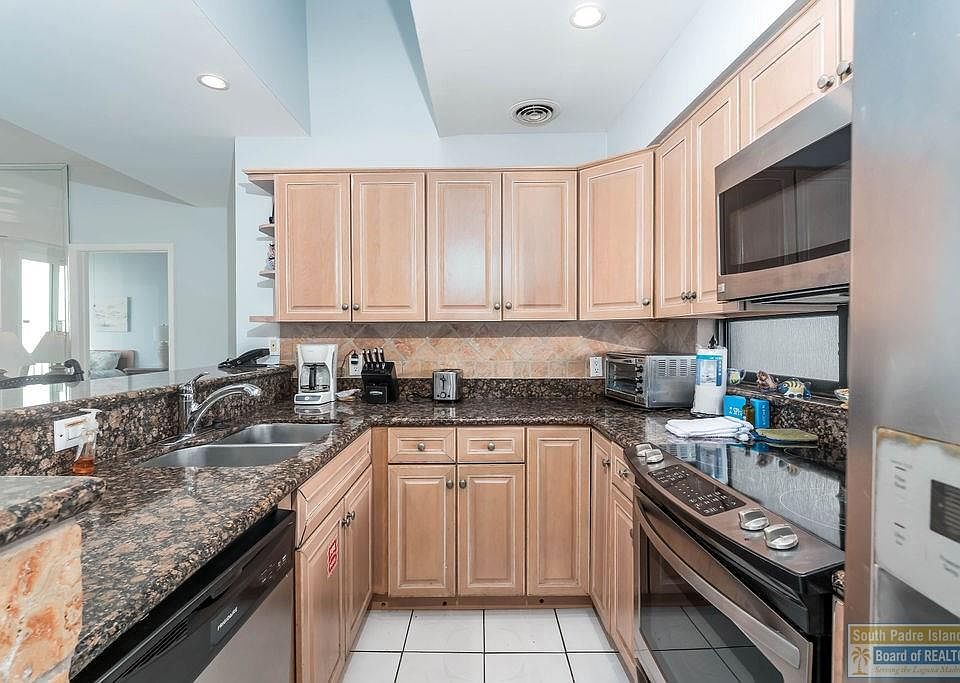 Saida Royale - 400 Padre Blvd South Padre Island TX | Zillow