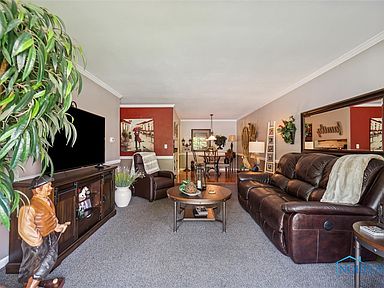 5679 Monroe St UNIT 912, Sylvania, OH 43560 | Zillow