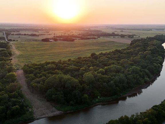 10800 Yellow Bull Rd, Tonkawa, OK 74653 | Zillow