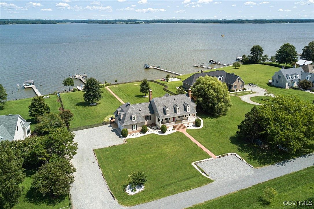 157 Clearview Ln, Dunnsville, VA 22454 | Zillow