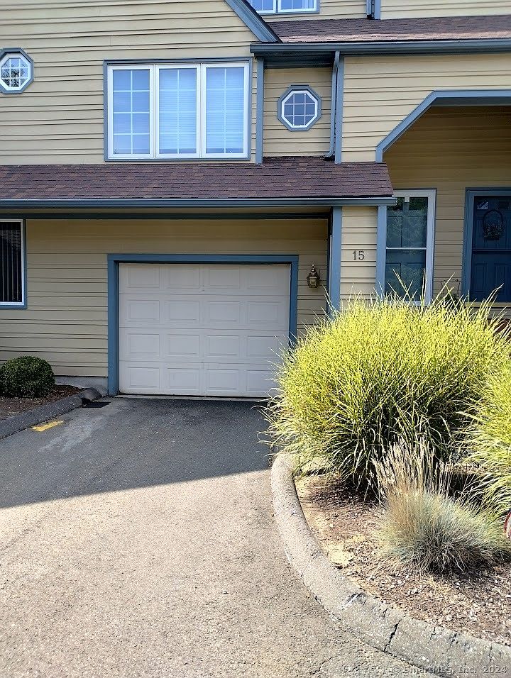 15 L Hermitage Drive #15, Shelton, CT 06484 | Zillow