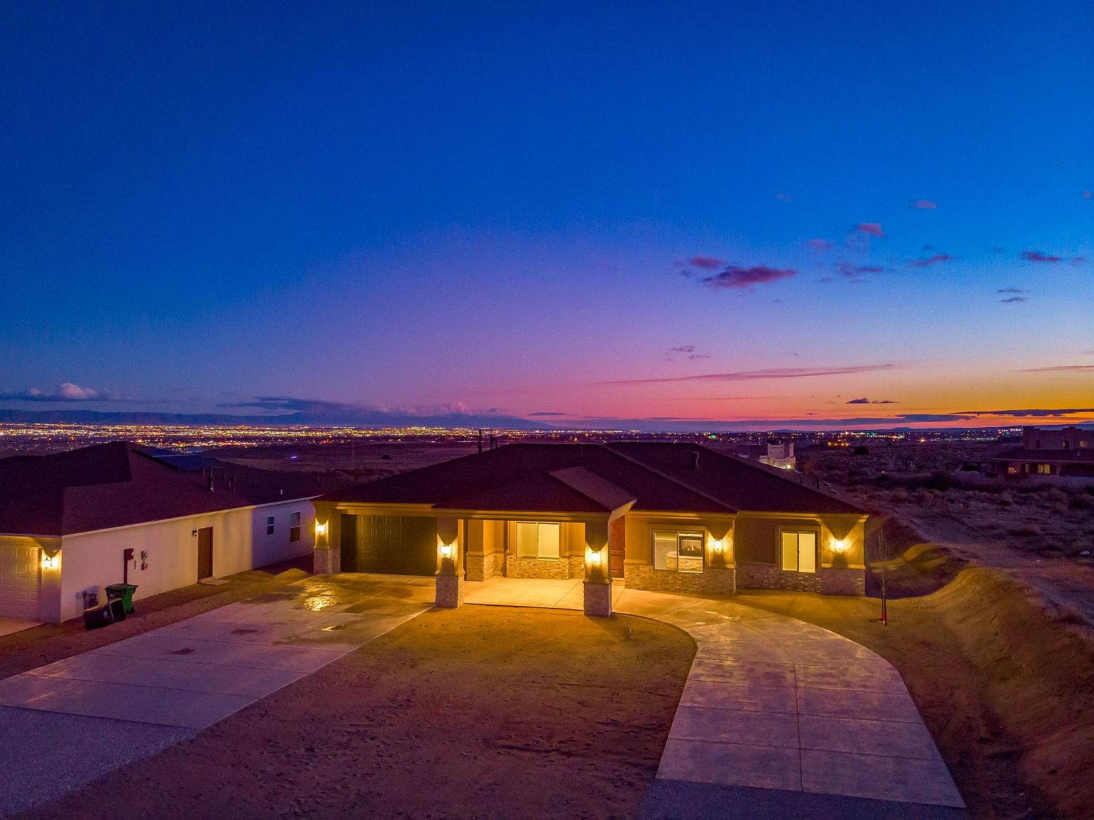 1561 17th Ave SE, Rio Rancho, NM 87124 | Zillow