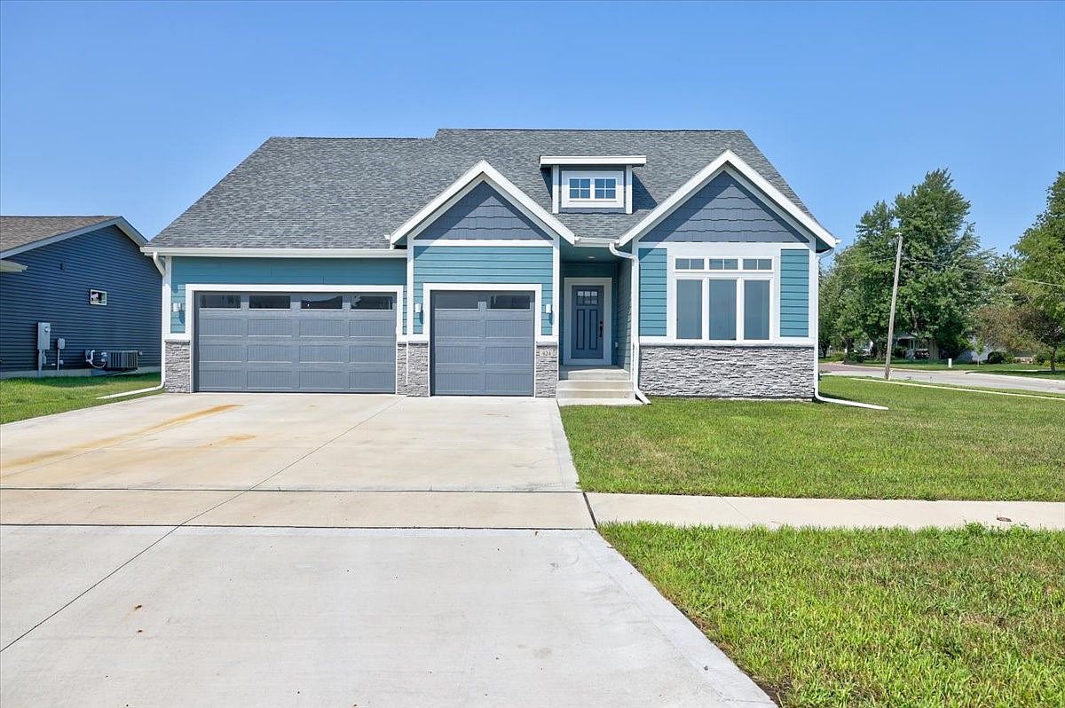 424 Springer Ct, Madrid, IA 50156 | Zillow
