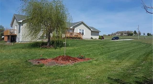 1 SW Fairview Dr, Ottawa, KS 66067 | Zillow
