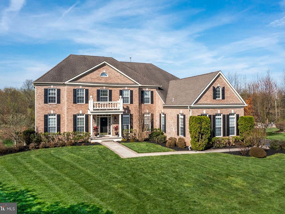 16 Jake Dr, Cream Ridge, NJ 08514 | Zillow