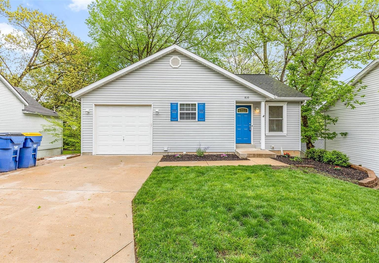 810 Ridge Ave, Festus, MO 63028 | Zillow