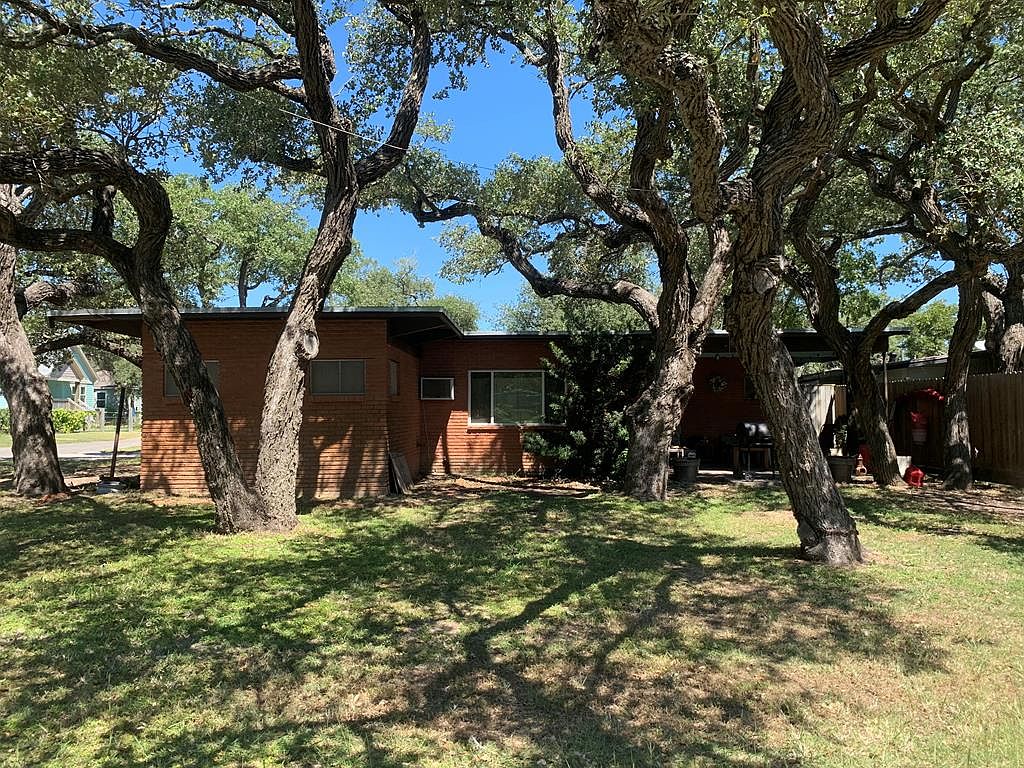 309 Laurel St, Fulton, TX 78358 | Zillow
