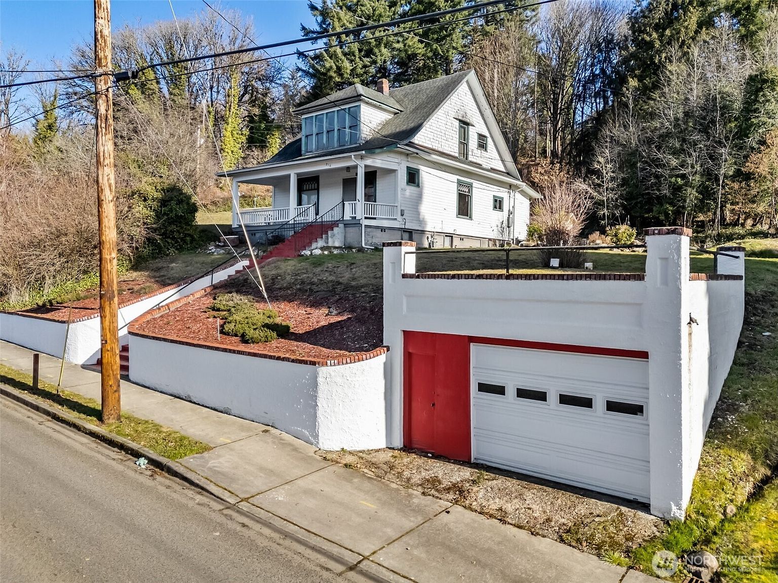 216 1 SE 1st Street, Winlock, WA 98596 | MLS #2332572 | Zillow