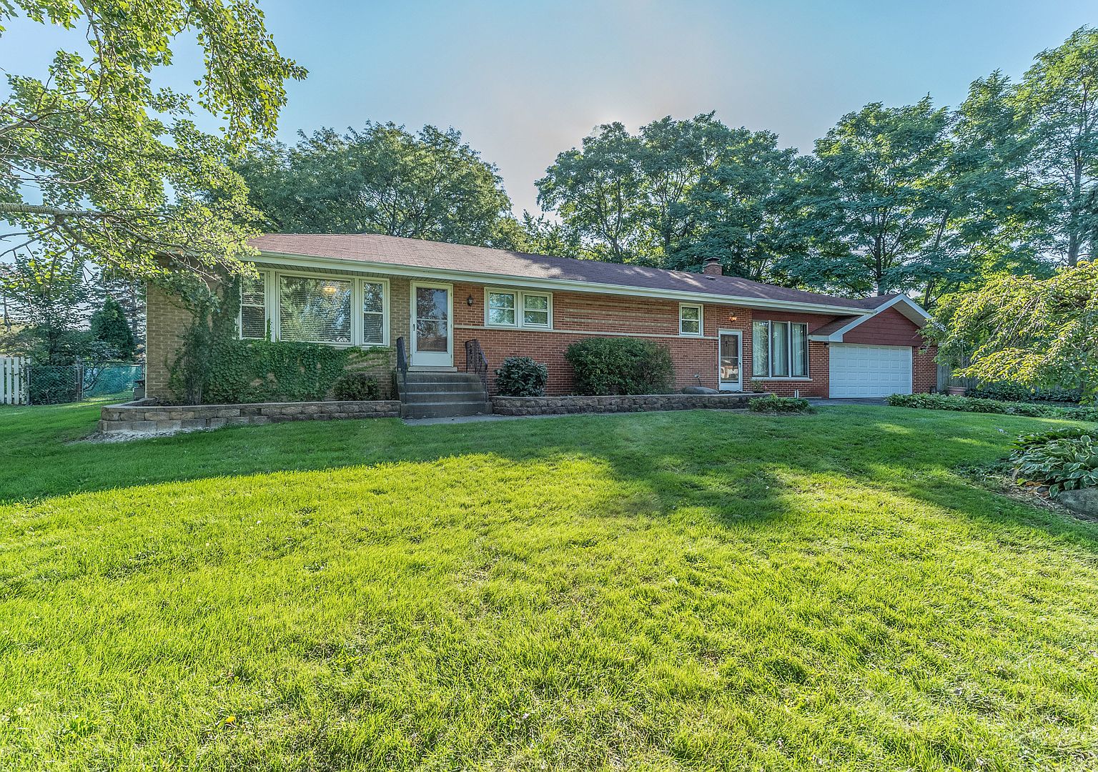 709 Roppolo Dr, Elk Grove Village, IL 60007 | Zillow