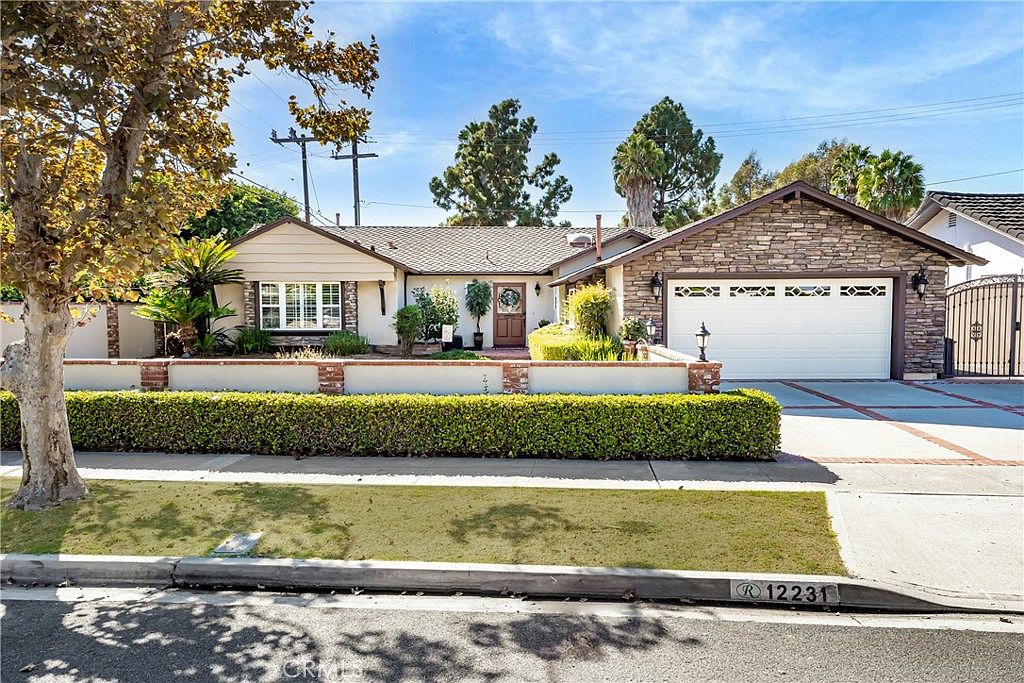 12231 Martha Ann Dr, Los Alamitos, CA 90720 | Zillow