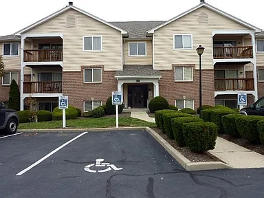 12090 Regency Run Ct Cincinnati OH | Zillow