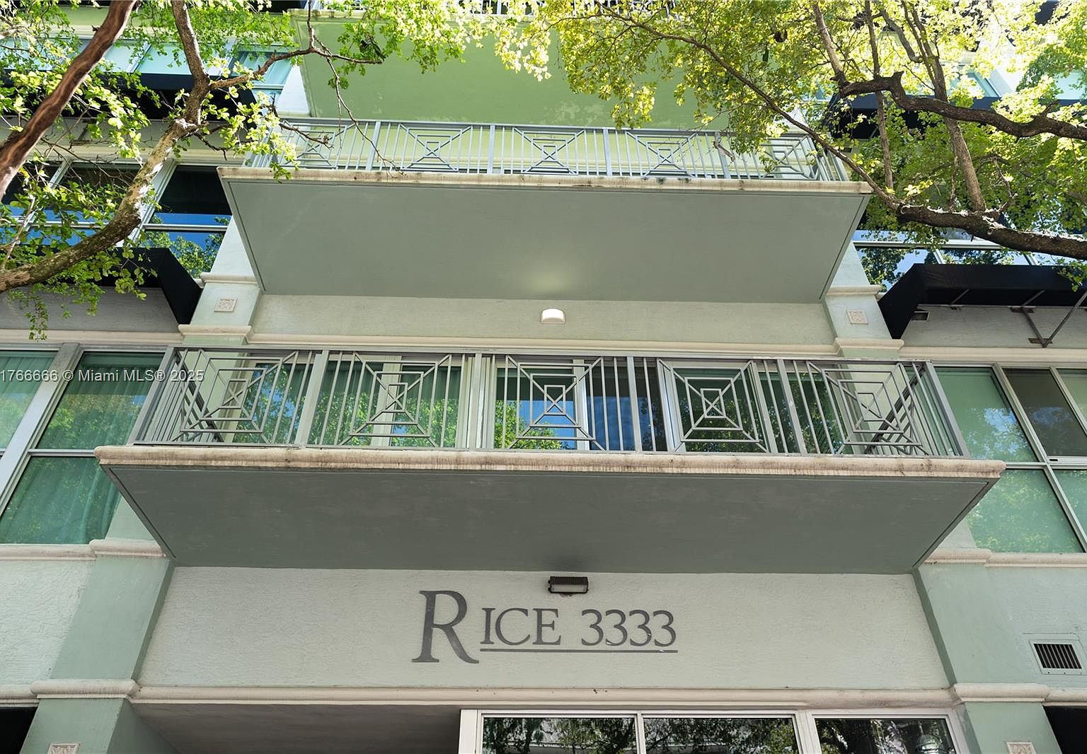 3333 Rice St APT 202, Miami, FL 33133 | Zillow
