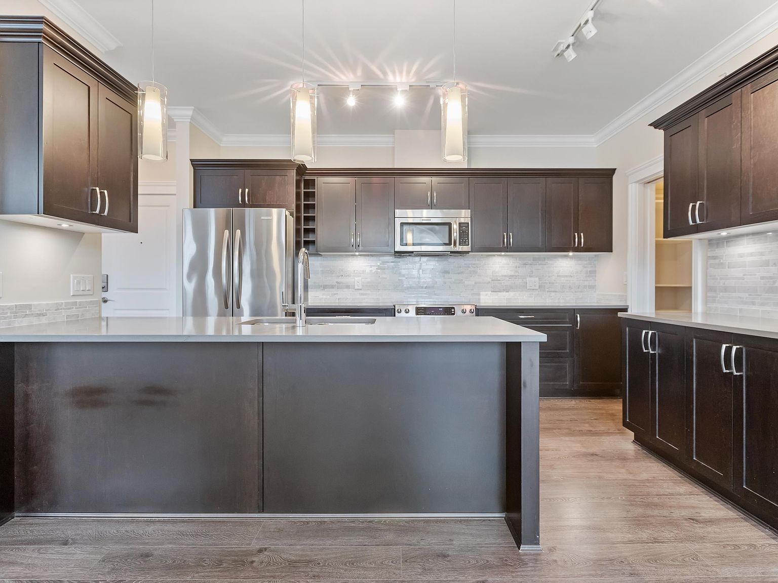 11862 226th St #402, Maple Ridge, BC V2X 9C8 | MLS #R2843177 | Zillow