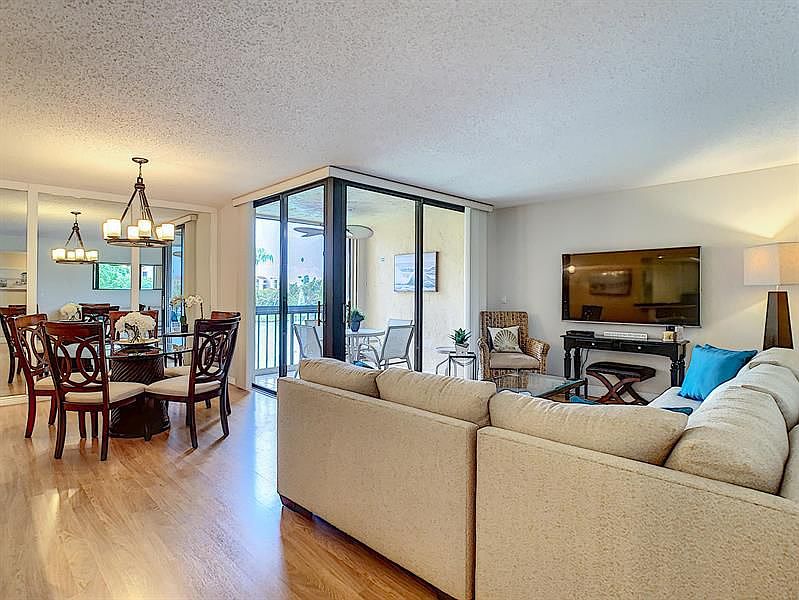 Lavers Delray Racquet Club Condominiums - Delray Beach, FL | Zillow