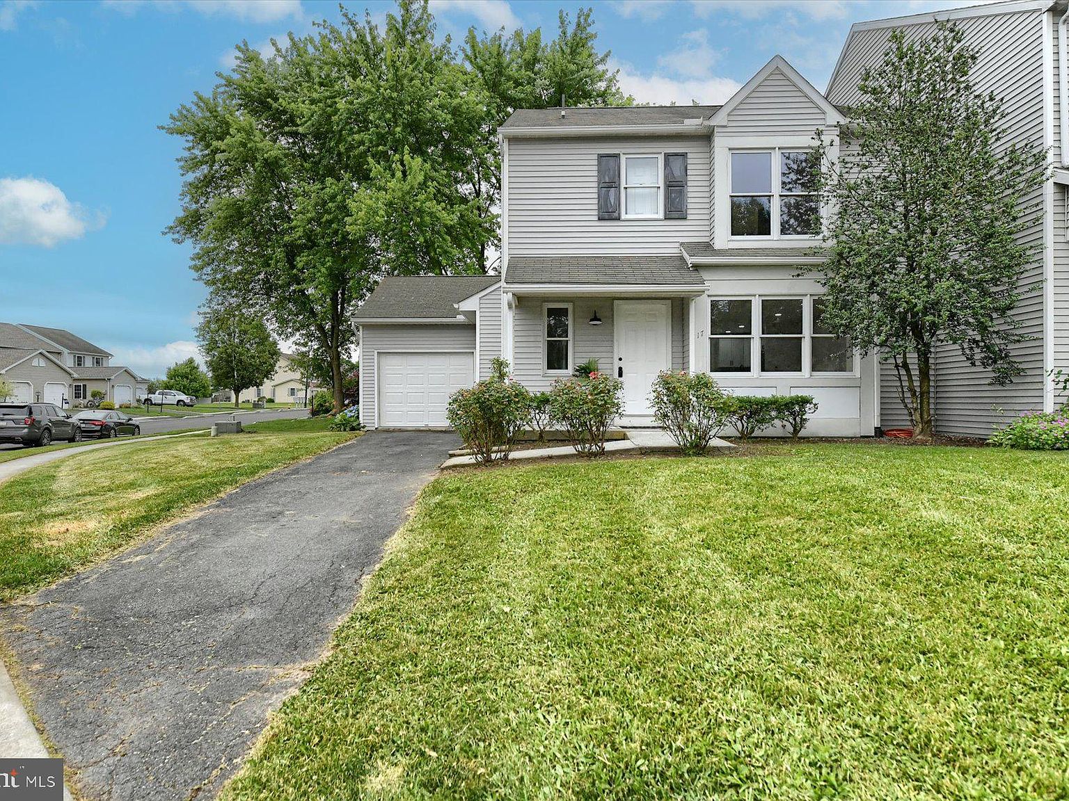 17 Nottingham Dr Mechanicsburg Pa 17050 Zillow