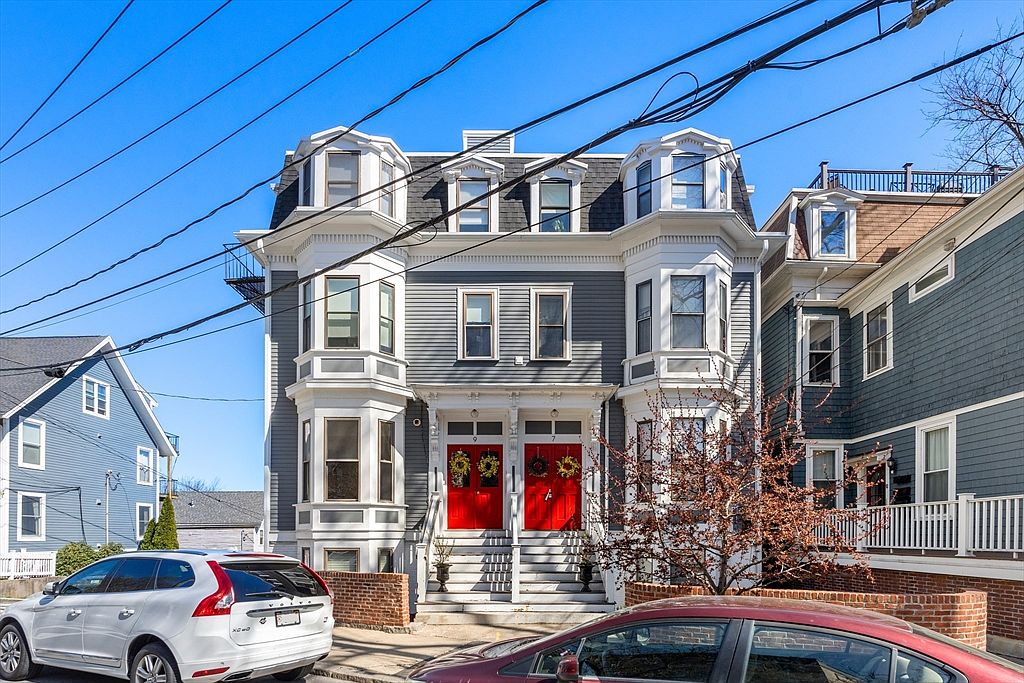 9 Thomas Park UNIT 7, Boston, MA 02127 | Zillow