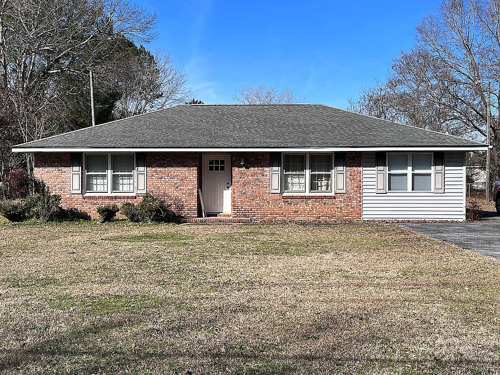 1726 Pinewood Rd, Sumter, SC 29154 | Zillow